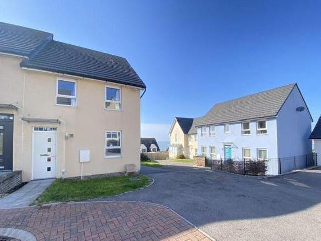3 Bedroom Semi detached House For Sale In Ogmore By Sea
