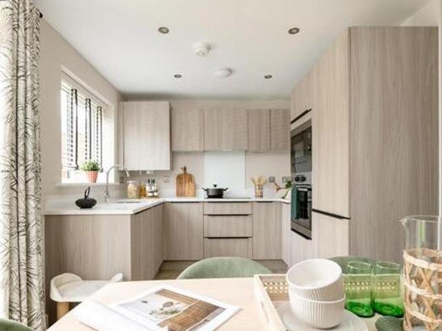 3 Bedroom Semi detached House For Sale In Off Great North Road