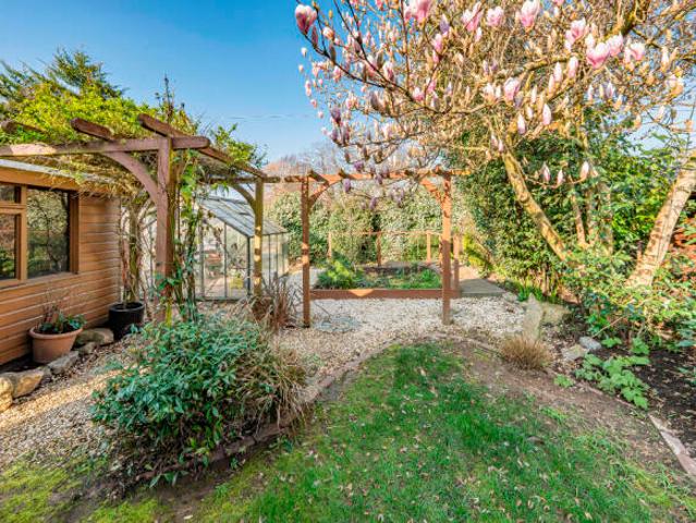 3 bedroom semi detached house for sale in Off Langley Road, SL3