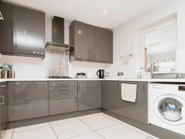 3 Bedroom Semi detached House For Sale In Oldbury
