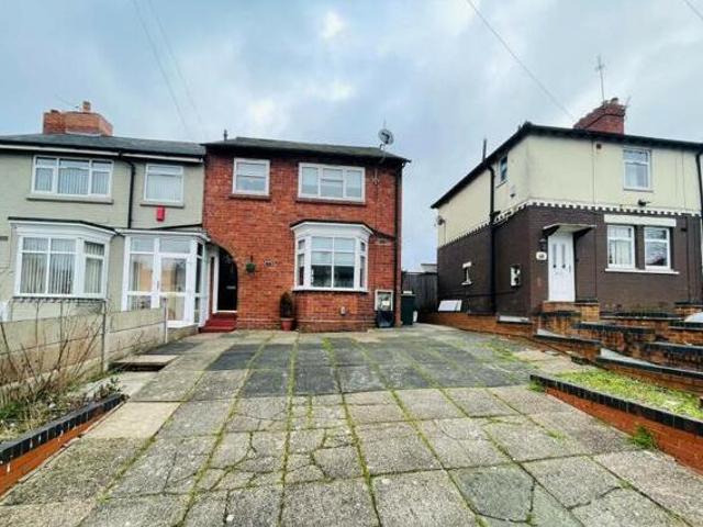 3 Bedroom Semi detached House For Sale In Oldbury