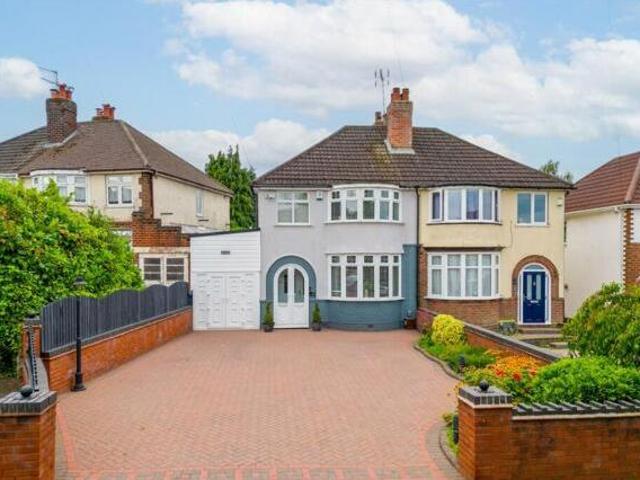 3 Bedroom Semi detached House For Sale In Oldbury