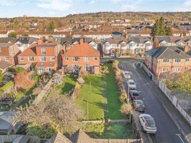 3 bedroom semi detached house for sale in Oliver Road, Cowley, OX4