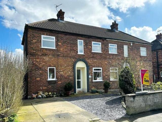 3 Bedroom Semi detached House For Sale In Osgodby
