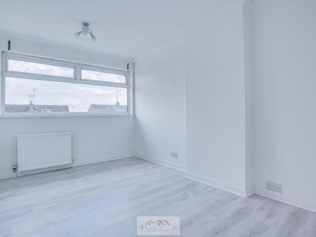 3 bedroom semi detached house for sale in Osprey Road, Aston, Sheffield, S26