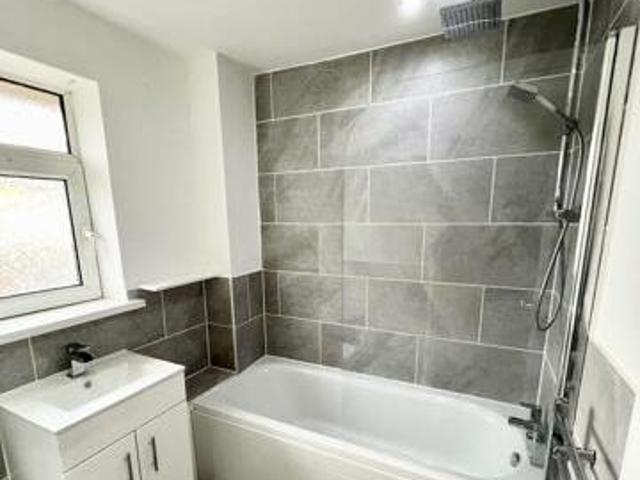 3 Bedroom Semi detached House For Sale In Ormesby