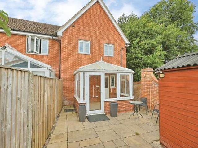 3 bedroom semi detached house for sale in Oriole Drive, Cringleford, Norwich, Norfolk, NR4