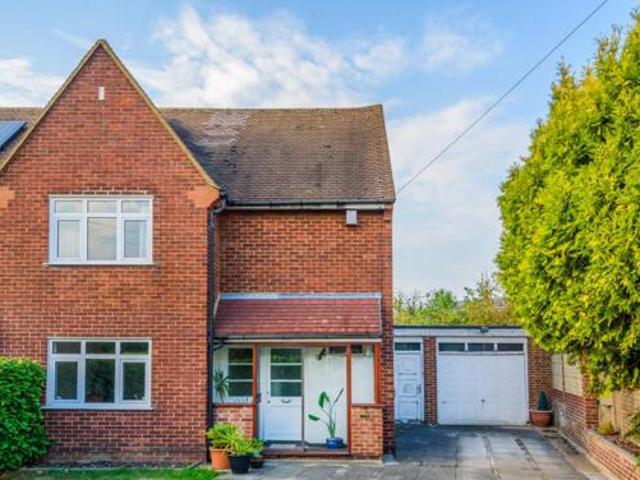 3 Bedroom Semi detached House For Sale In Orpington, Kent