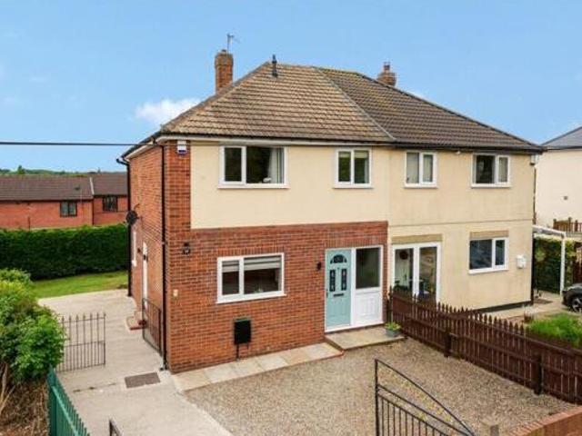 3 Bedroom Semi detached House For Sale In Oulton