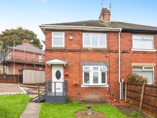 3 Bedroom Semi detached House For Sale In Outwood