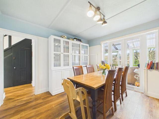 3 bedroom semi detached house for sale in Overhill Drive, Brighton, BN1 8WH, BN1