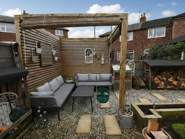 3 bedroom semi detached house for sale in Overlinks Drive, Salford, M6