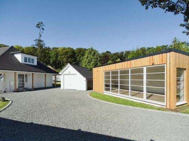 3 Bedroom Semi detached House For Sale In Ovingdean