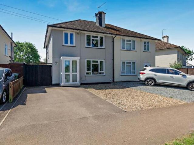 3 bedroom semi detached house for sale in Oxford Road, Maidstone, ME15