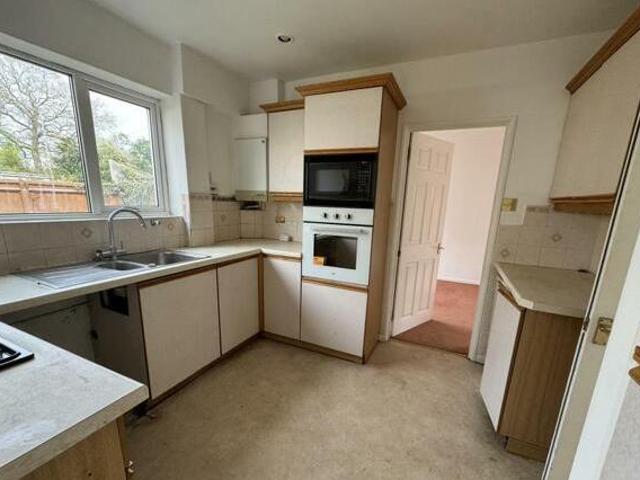 3 Bedroom Semi detached House For Sale In Oxfordshire