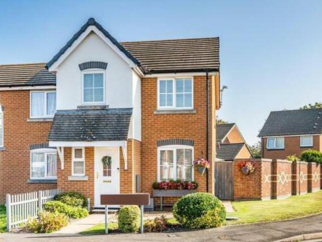 3 Bedroom Semi detached House For Sale In Oxfordshire