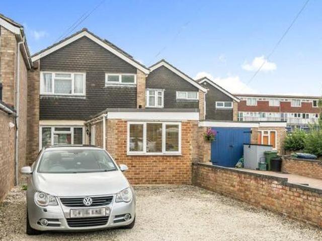 3 Bedroom Semi detached House For Sale In Oxfordshire