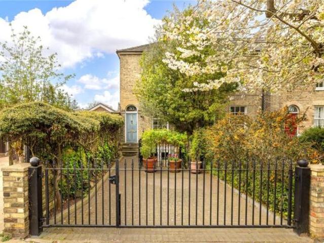 3 bedroom semi detached house for sale in Panton Street, Cambridge, Cambridgeshire, CB2