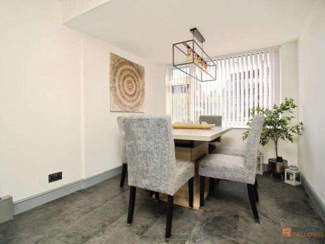 3 bedroom semi detached house for sale in Packer Avenue, Leicester Forest East, LE3