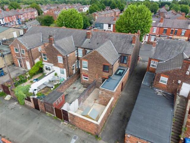 3 bedroom semi detached house for sale in Padgate Lane, Warrington, WA1