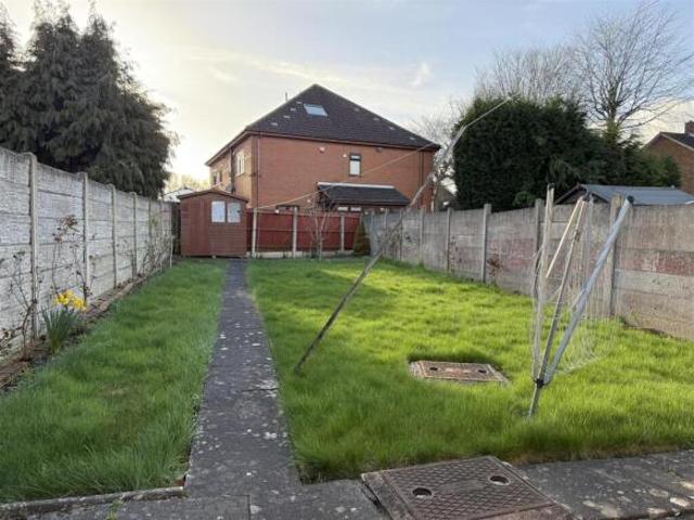 3 bedroom semi detached house for sale in Park Hall Road, Goldthorn, WV4