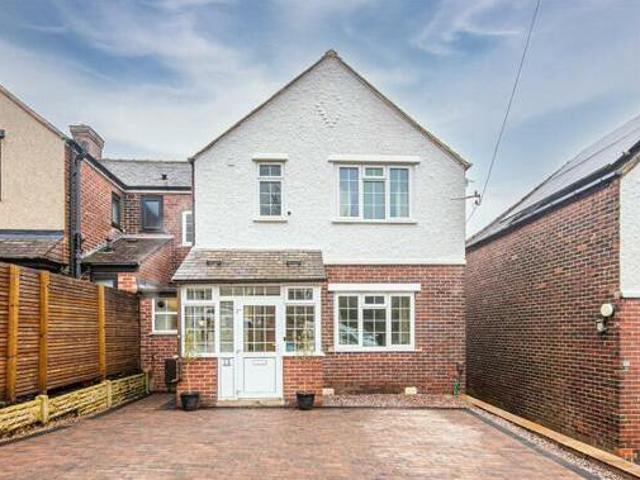 3 Bedroom Semi detached House For Sale In Park Head