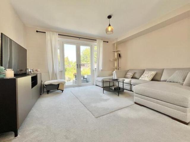 3 bedroom semi detached house for sale in Patshull Avenue, Wolverhampton, WV10