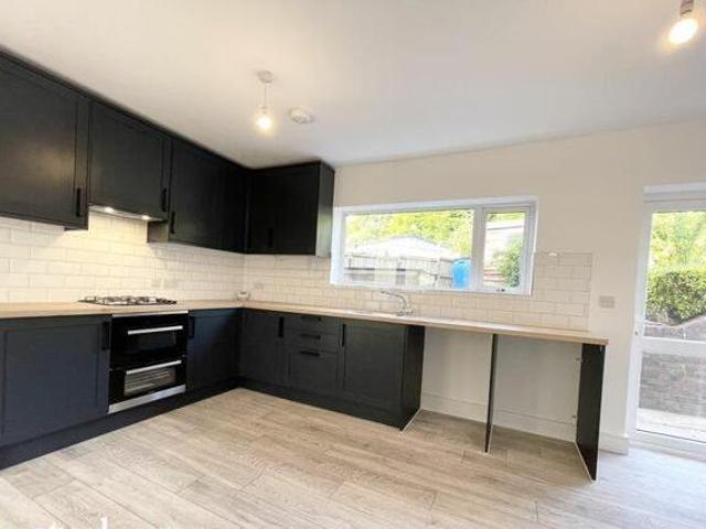 3 Bedroom Semi detached House For Sale In Penkhull, Stoke on trent