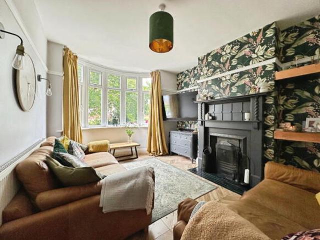 3 bedroom semi detached house for sale in Pennhouse Avenue, Penn, Wolverhampton, WV4 4BG, WV4