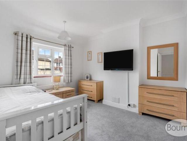3 bedroom semi detached house for sale in Pennings Avenue, Guildford, Surrey, GU2