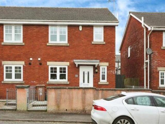 3 Bedroom Semi detached House For Sale In Penpedairheol, Hengoed