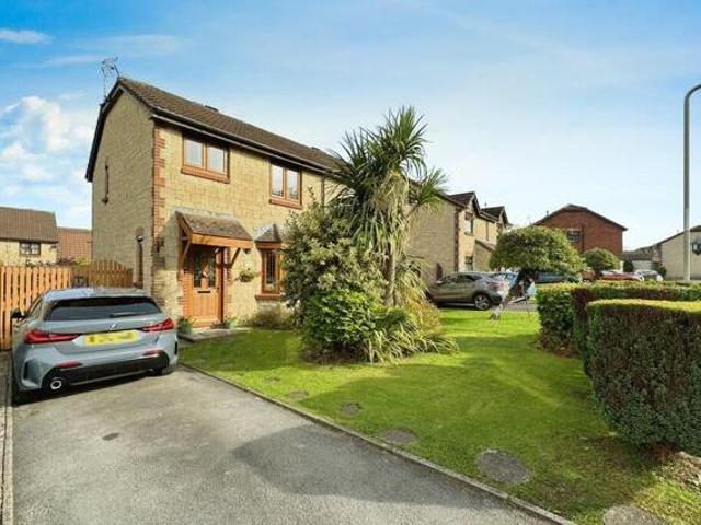 3 Bedroom Semi detached House For Sale In Penpedairheol