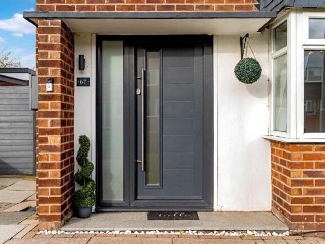 3 bedroom semi detached house for sale in Pelham Road, Thelwall, WA4
