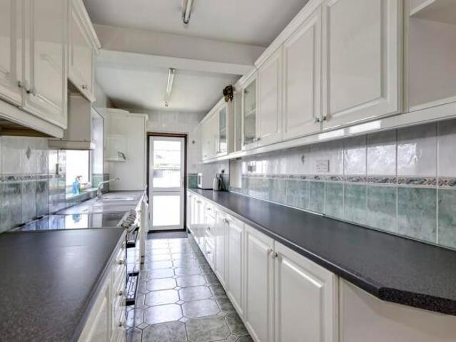 3 bedroom semi detached house for sale in Perivale Gardens, WD25