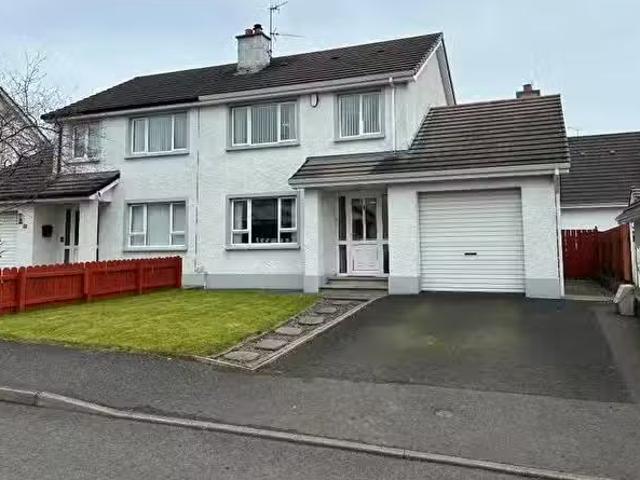 3 Bedroom Semi Detached House For Sale In Piney Hill, Magheraf.