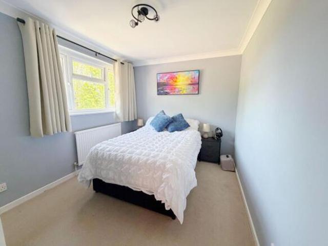 3 bedroom semi detached house for sale in Pipit Rise, Bedford, MK41