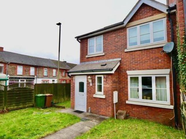 3 Bedroom Semi detached House For Sale In Pontllanfraith