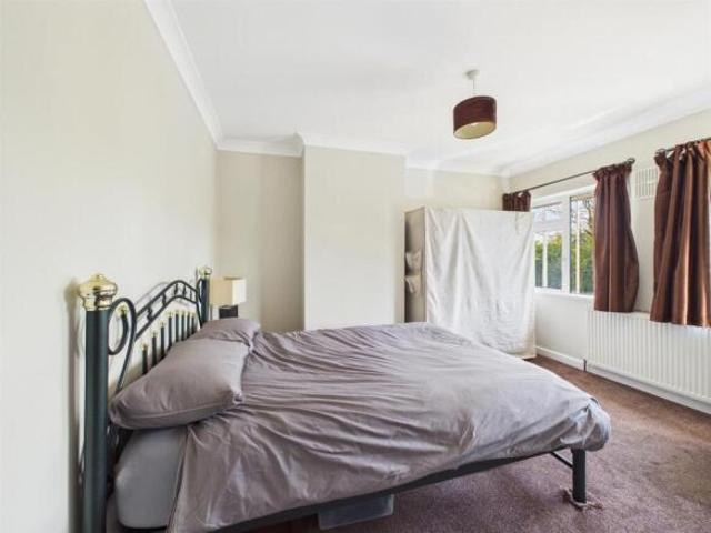 3 bedroom semi detached house for sale in Podsmead Road, Gloucester, GL2