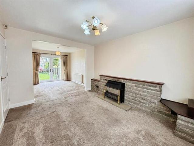 3 bedroom semi detached house for sale in Poplar Road, Bradford, BD7 4JB, BD7