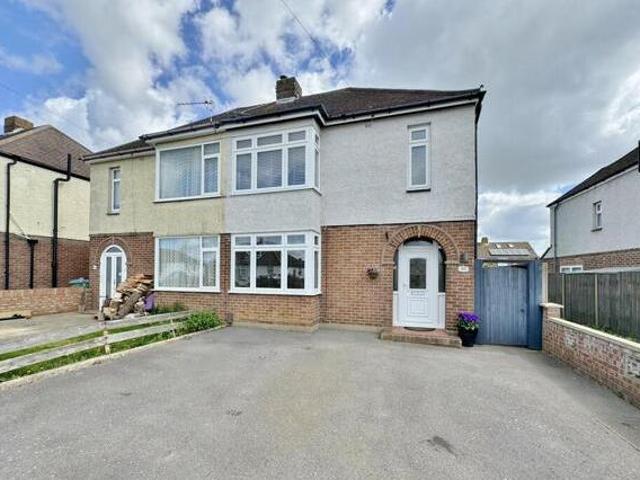 3 Bedroom Semi detached House For Sale In Portchester