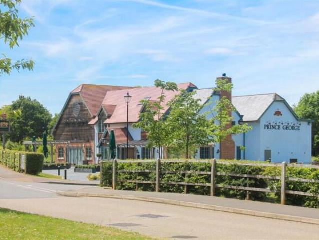 3 bedroom semi detached house for sale in Porthmellin Close, Tattenhoe, Milton Keynes, MK4