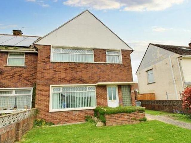 3 Bedroom Semi detached House For Sale In Porthcawl