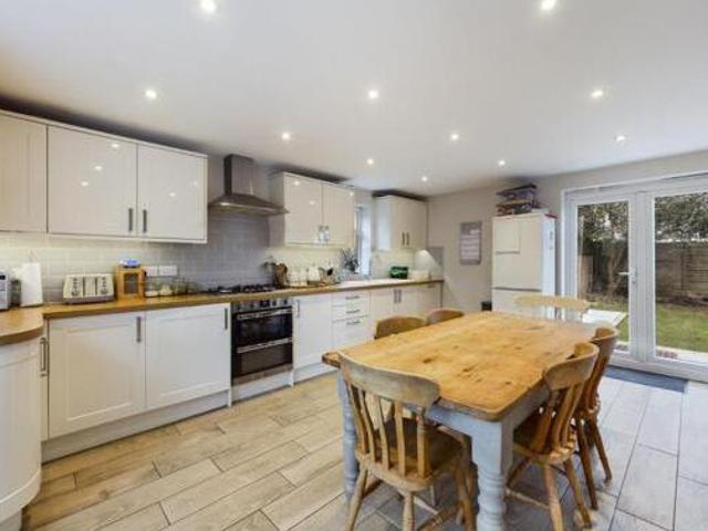 3 Bedroom Semi detached House For Sale In Portishead, Bristol