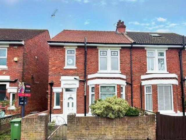 3 Bedroom Semi detached House For Sale In Portsmouth