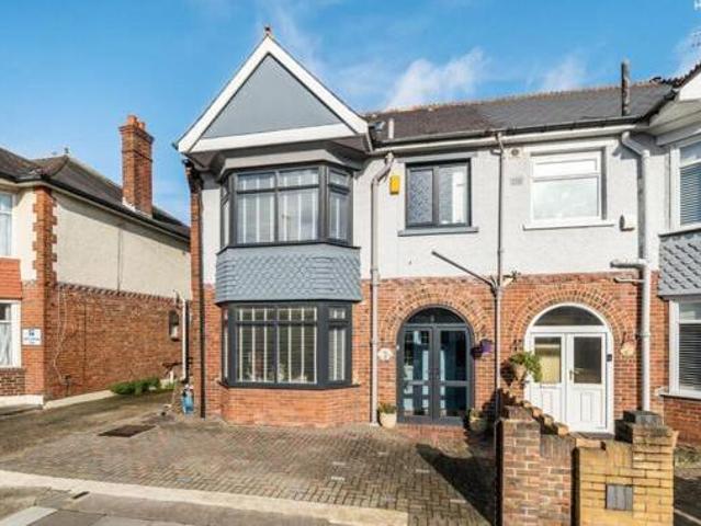 3 Bedroom Semi detached House For Sale In Portsmouth