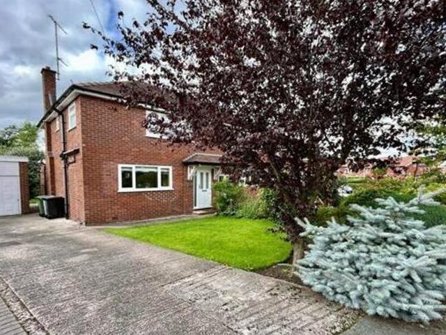 3 Bedroom Semi detached House For Sale In Poynton