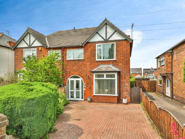 3 bedroom semi detached house for sale in Plains Road, Nottingham, NG3