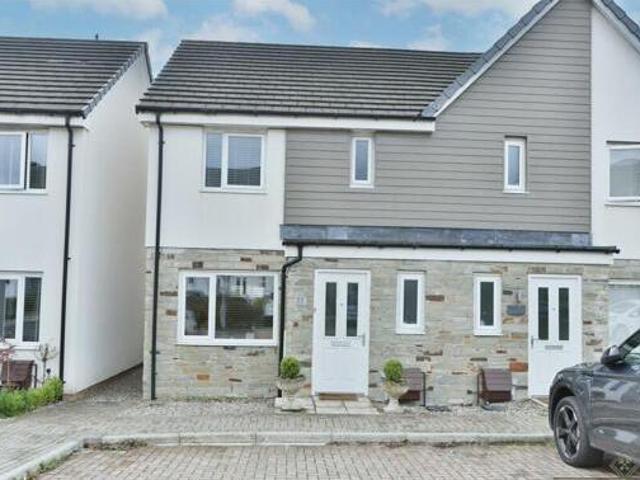 3 Bedroom Semi detached House For Sale In Plymouth, Devon
