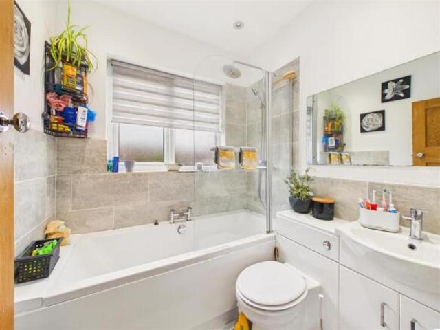 3 bedroom semi detached house for sale in Pulcroft Road, Hessle, HU13