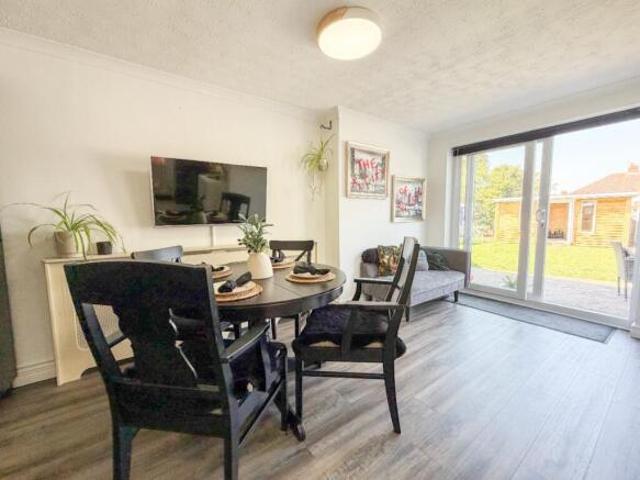 3 bedroom semi detached house for sale in Quinton Close, Solihull, West Midlands, B92
